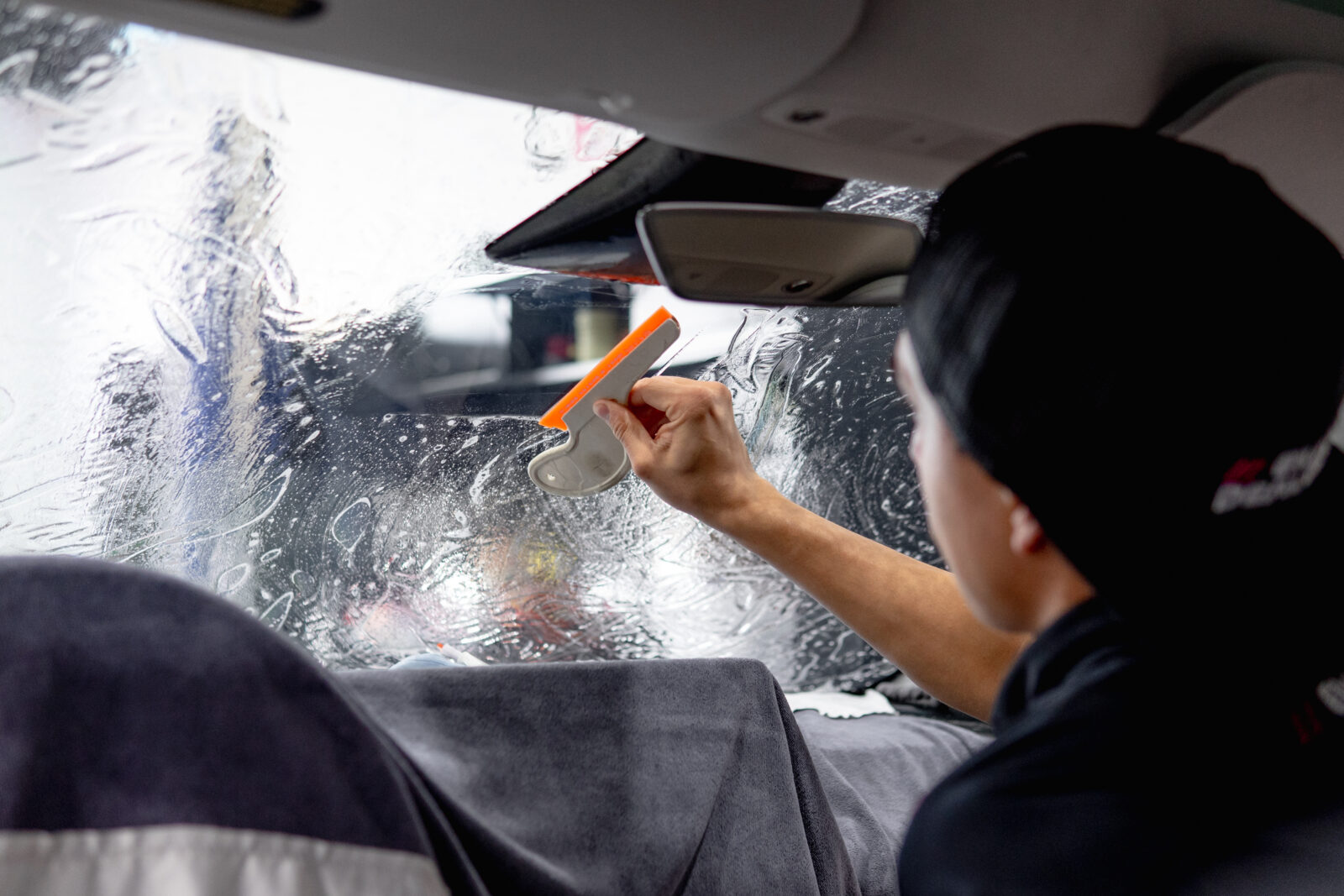 How Do You Match Window Tint to Privacy Glass | Ceramic Pro